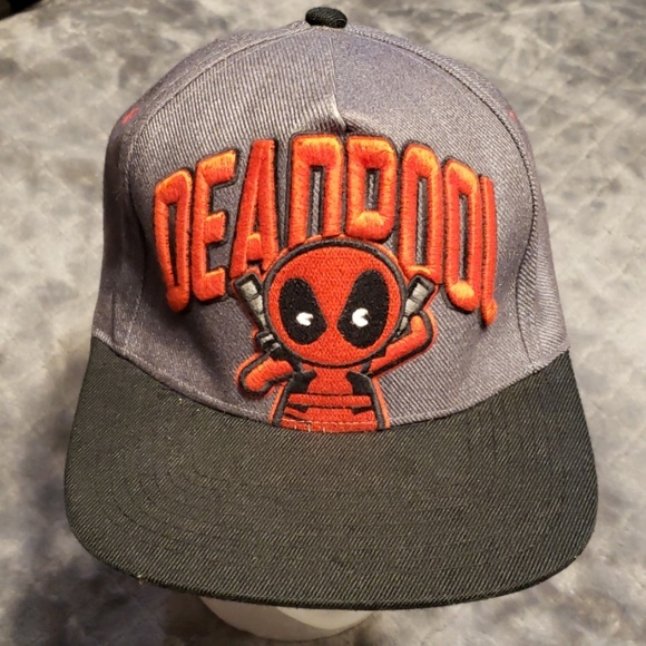 Marvel | Accessories | Marvel Hat | Poshmark